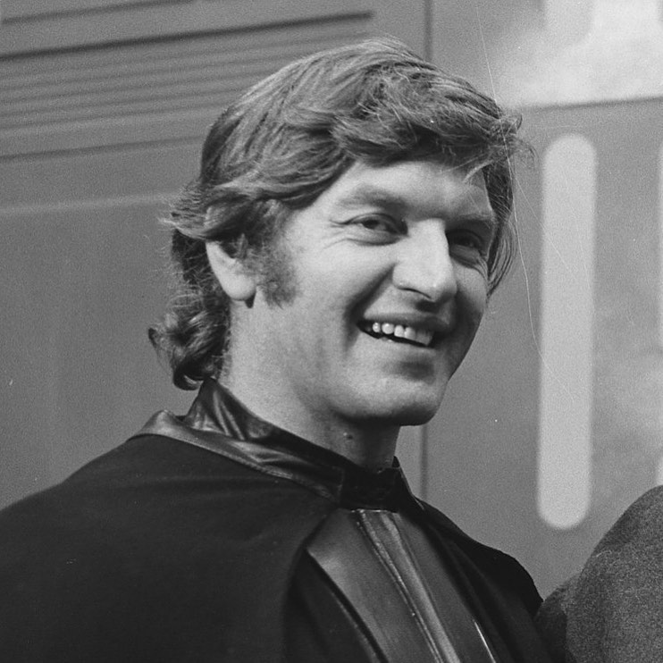 Biodata David Prowse, Lengkap Umur dan Agama, Pemeran Darth Vader di ...